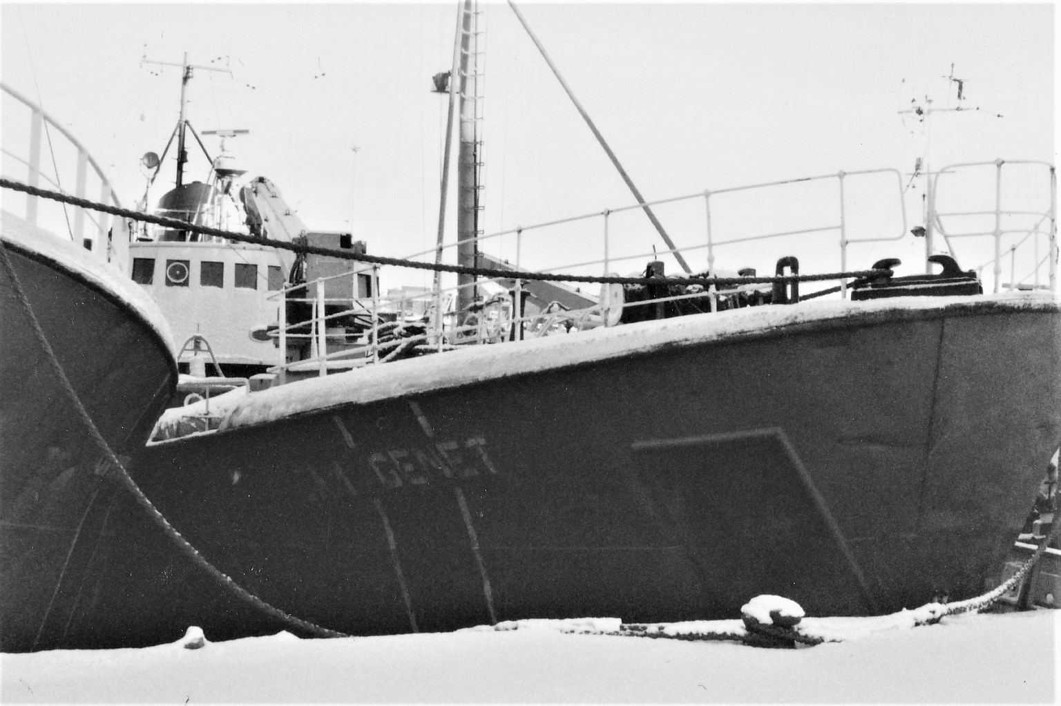 Ross Genet GY 650 – Deep Sea Trawlers